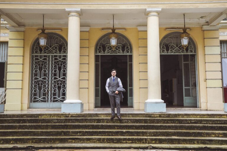 SIR Tailor: May Vest Cưới - Vest công sở - Đồng phục Cao cấp